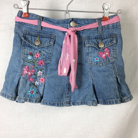 Circo | Bottoms | Circo Girls Denim Embroidered Pink Skort Szm 78 | Poshmark